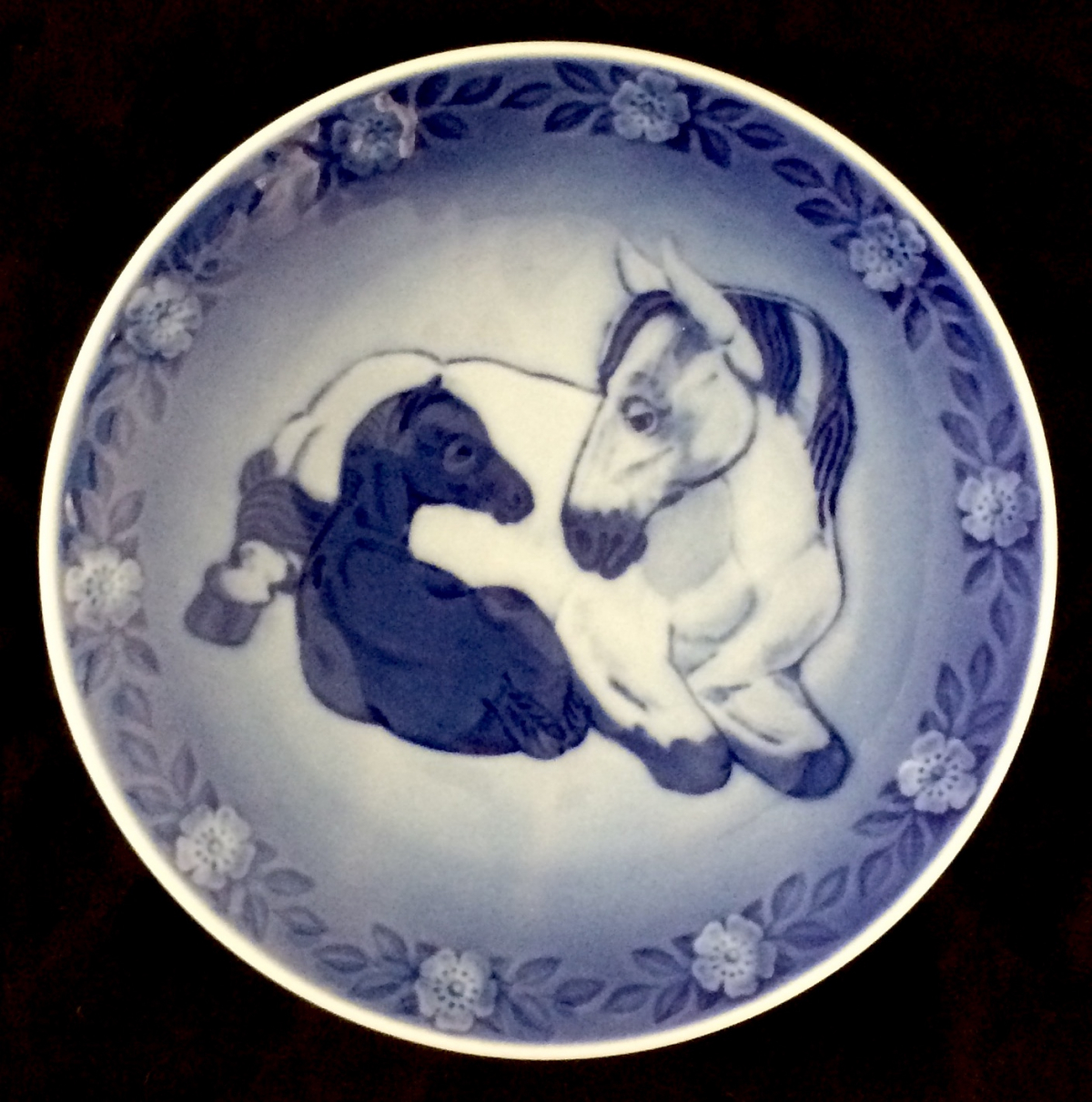 Mor & Barn Platte 1984 - Royal Copenhagen - Platter - Igen-brugsen